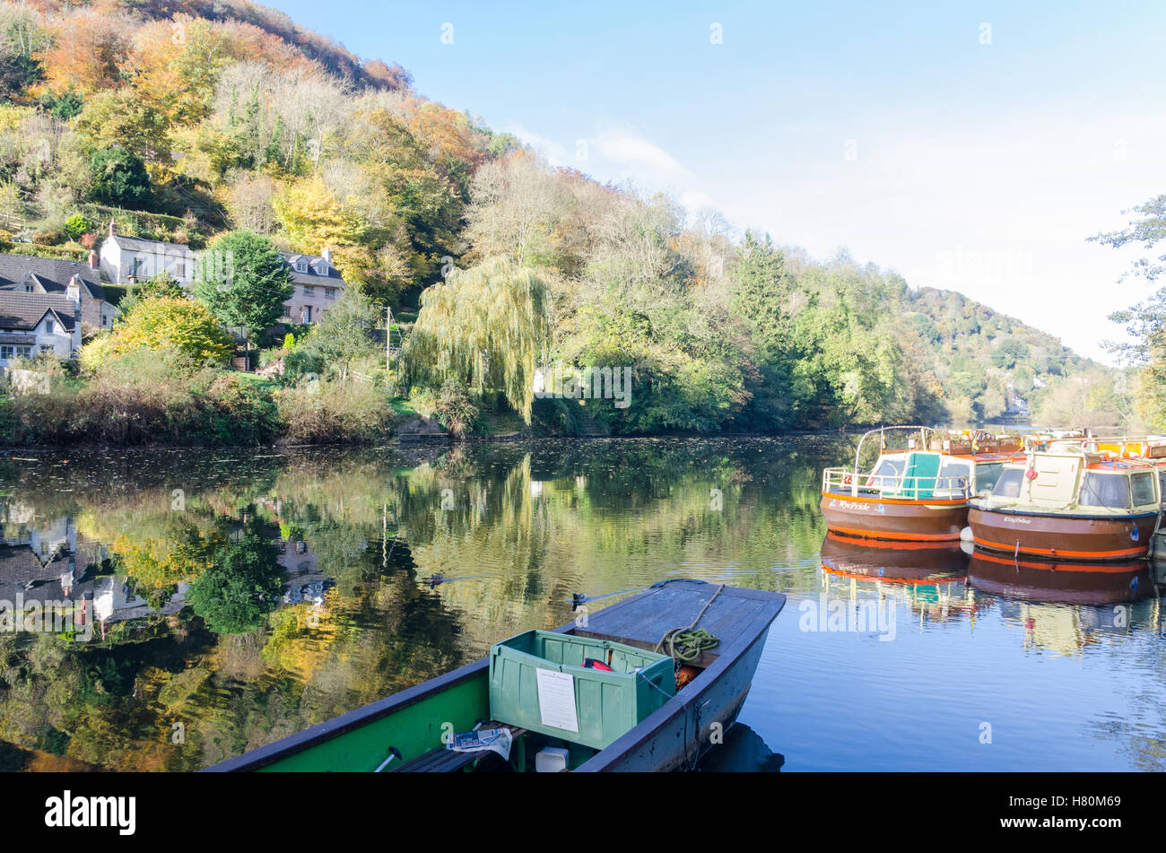 Moored river cruise boats hi-res stock photography and images - Alamy