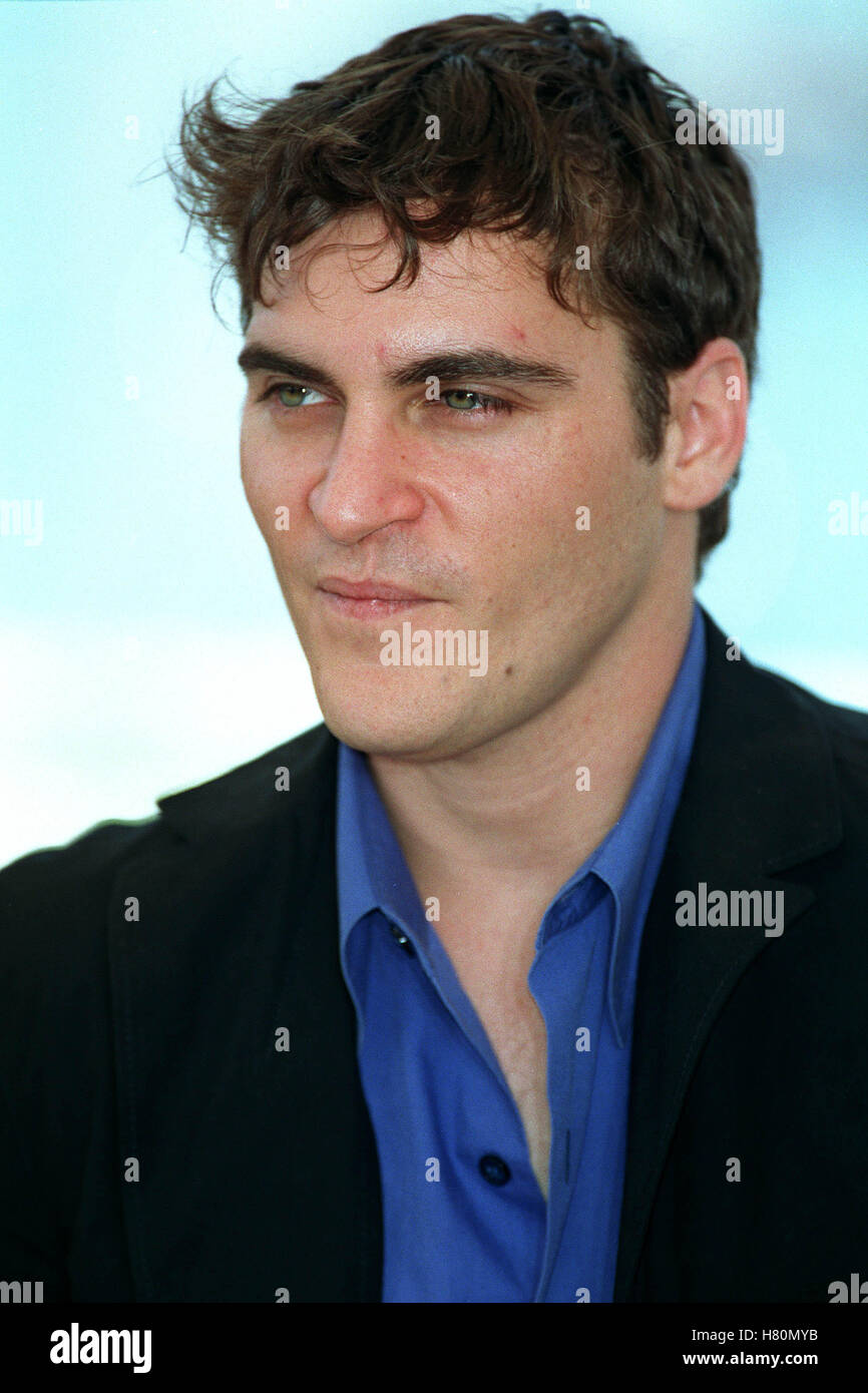Joaquin phoenix her 2000 hi-res stock photography and images - Alamy