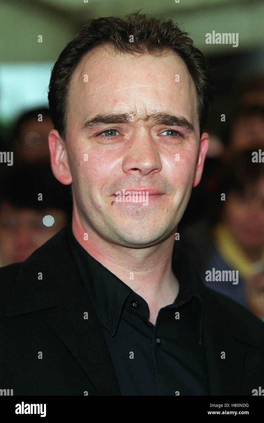 Actor todd carty hi-res stock photography and images - Alamy