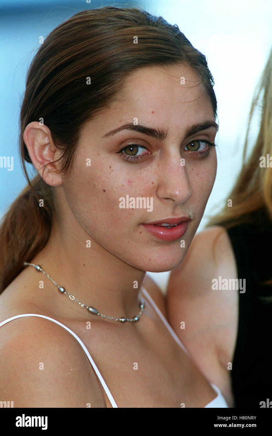 Summer Phoenix's Instagram, Twitter & Facebook on IDCrawl