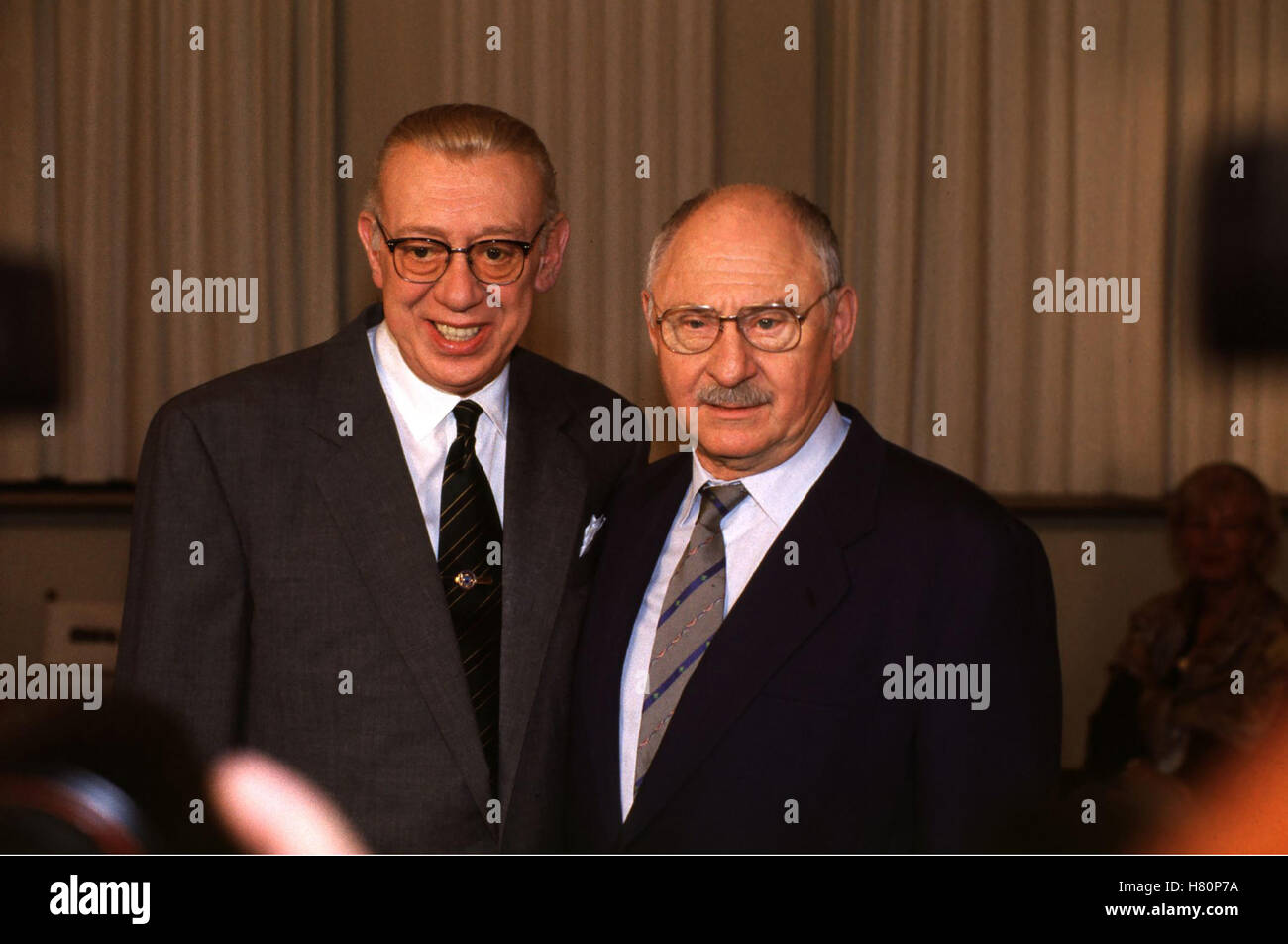 Derrick: Das Abschiedsgeschenk, (DERRICK: DAS ABSCHIEDSGESCHENK), D ...