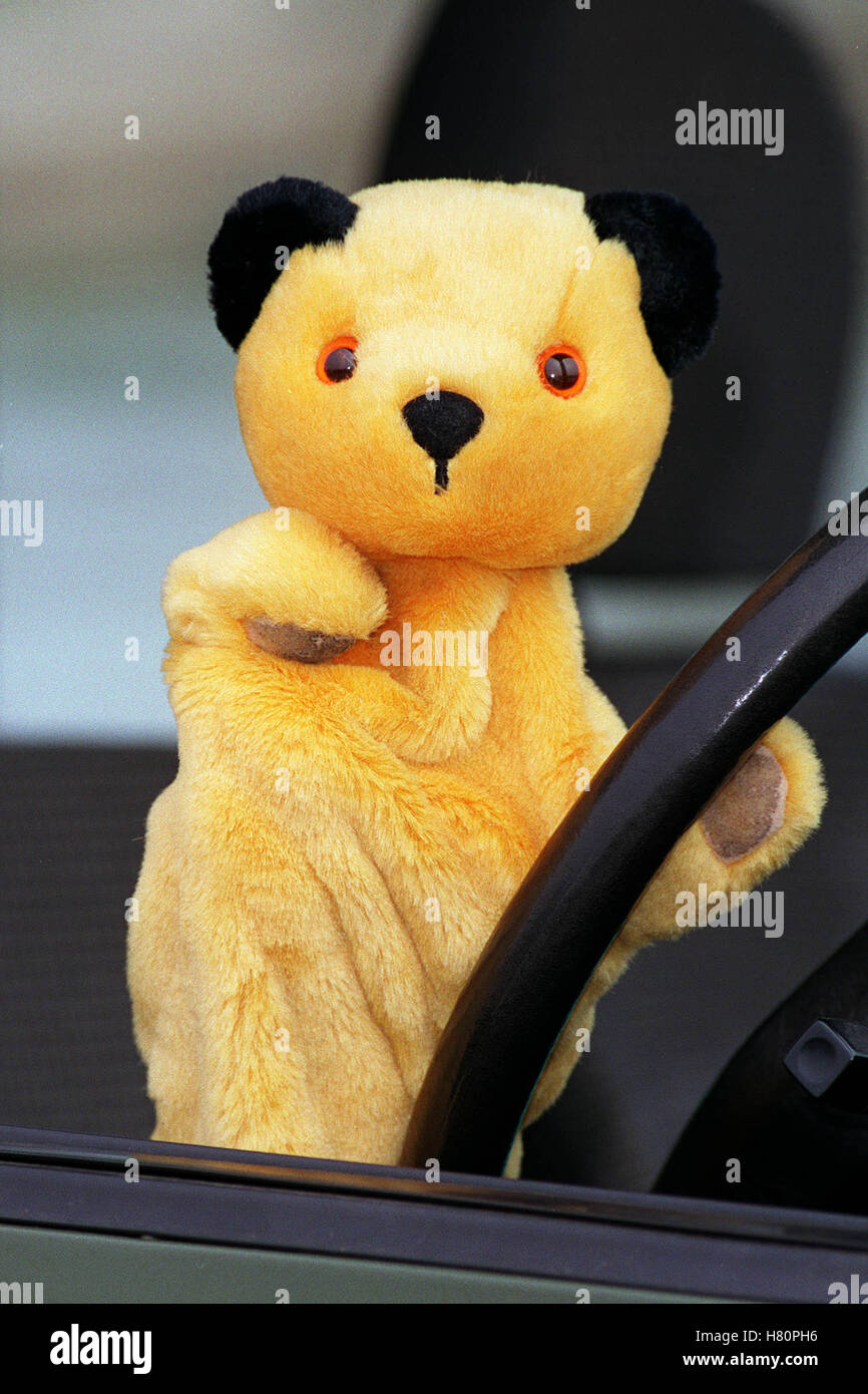 Sooty puppet hi-res stock photography and images - Alamy