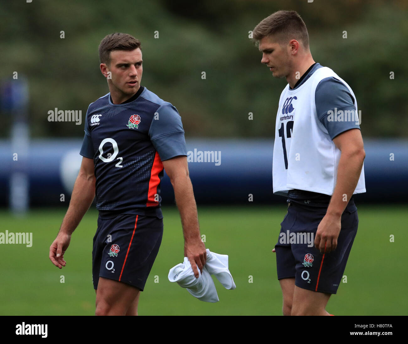 England's George Ford (left) and Owen Farrell (right) during a training ...