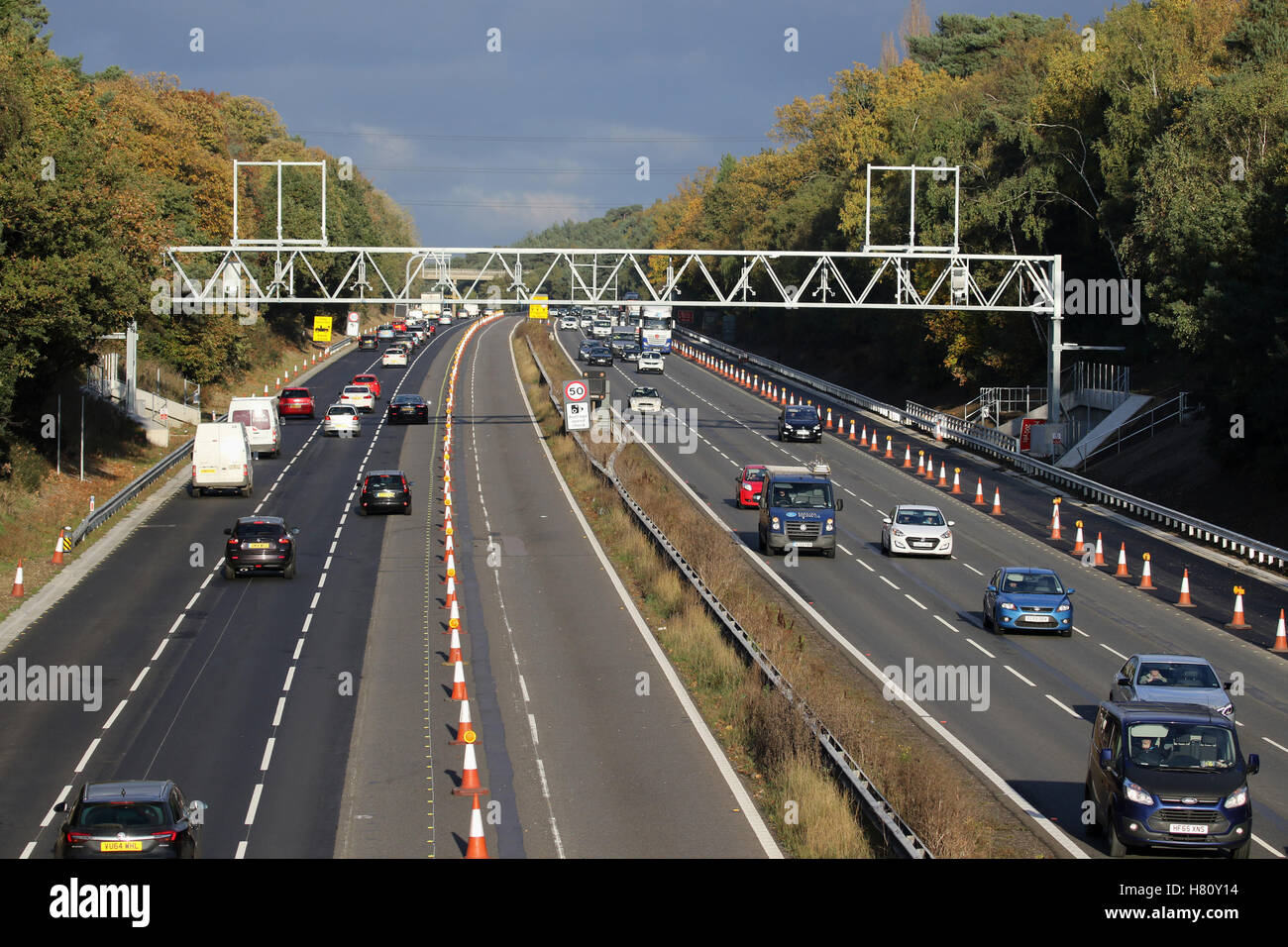 smart motorway M3 Stock Photo - Alamy