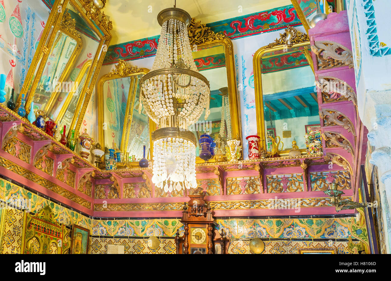 The old glass chandelier in guestroom of Dar Essid mansion, Sousse ...