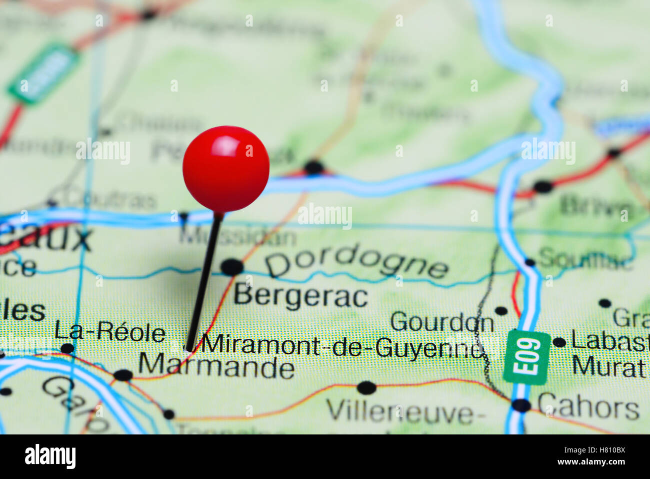 Miramont-de-Guyenne pinned on a map of France Stock Photo - Alamy