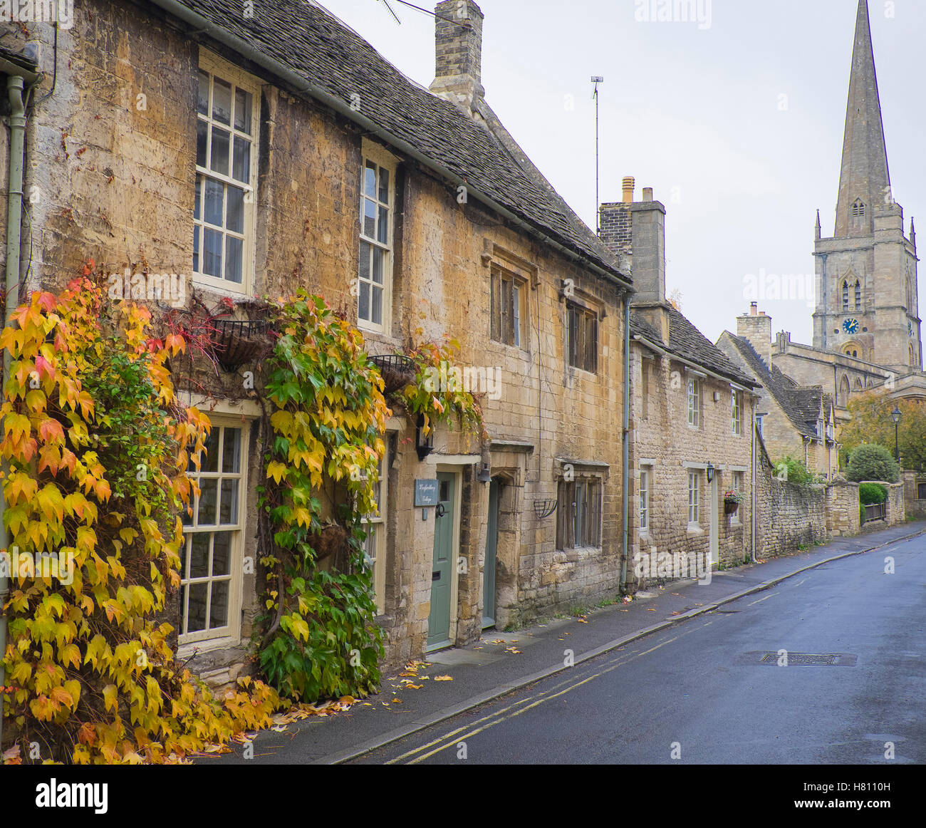 beautiful scenic village of Burford in Cotswold,England Stock Photo - Alamy