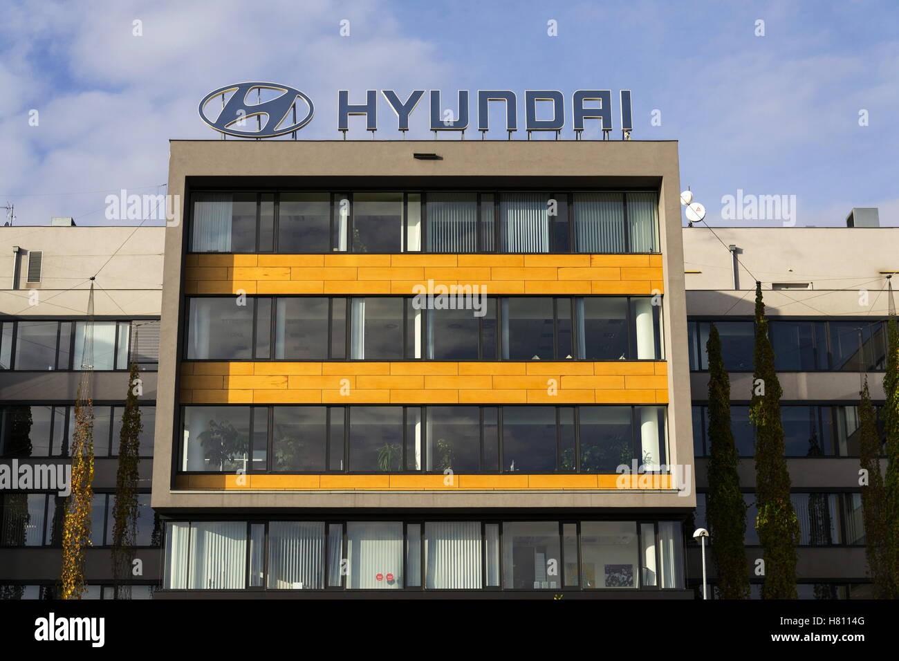 Hyundai headquarters hi-res stock photography and images - Alamy