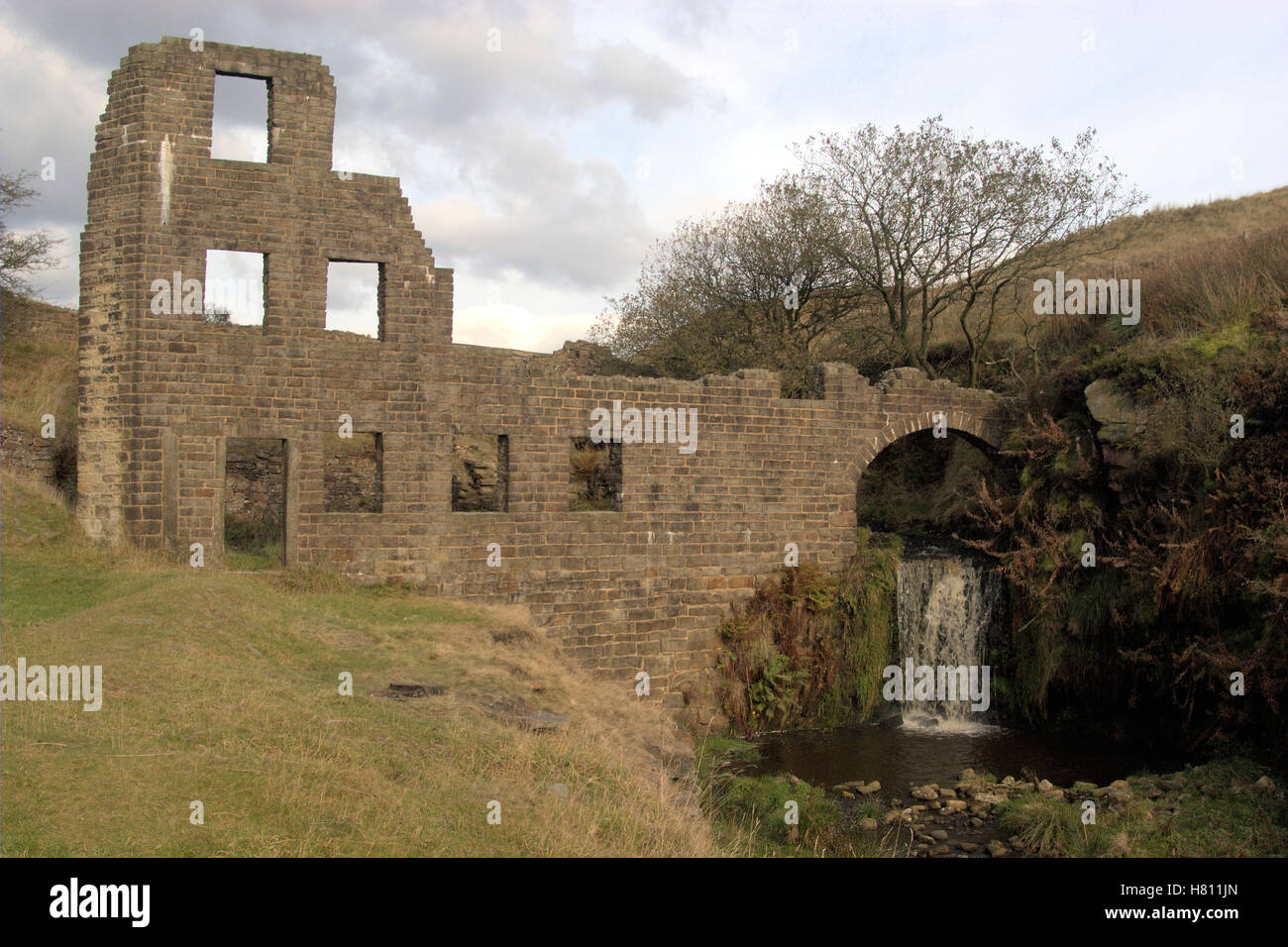 Cheesden Brook Mill, Rochdale Stock Photo - Alamy