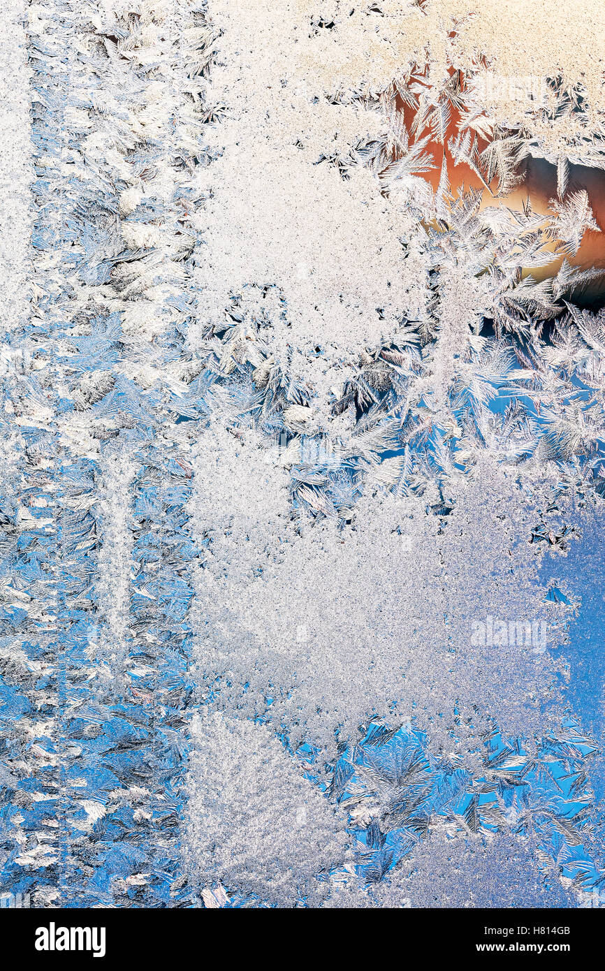 frosty pattern on edge of frozen window glass Stock Photo - Alamy