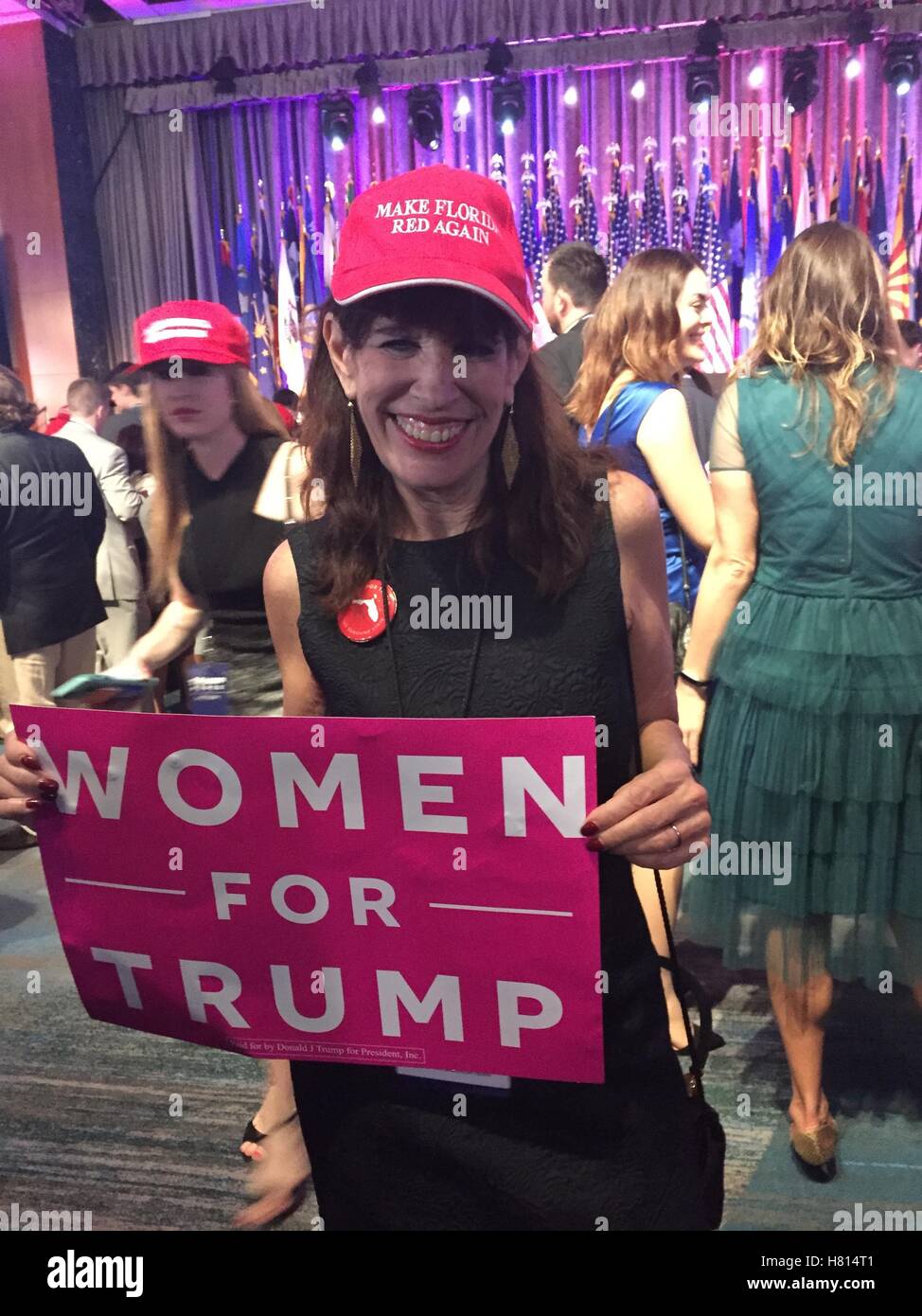 Robin bernstein hi-res stock photography and images - Alamy