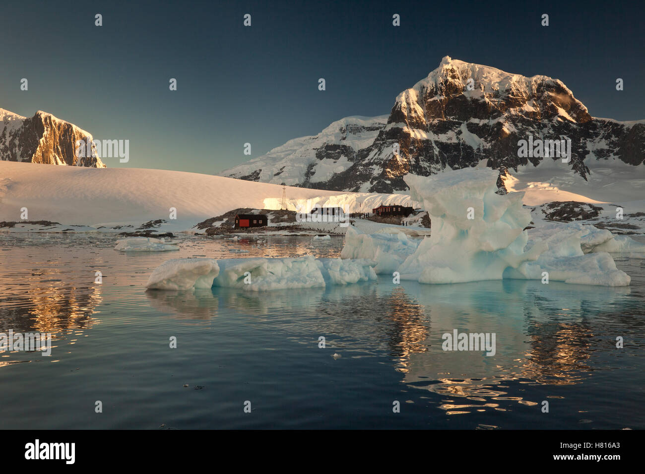 Museum, an old english military base, at sunset, Port Lockroy, Wiencke ...