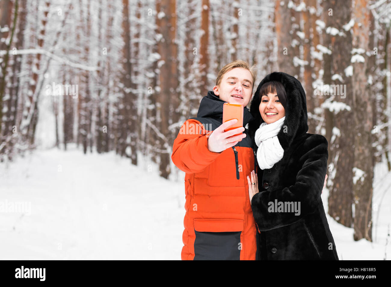 boyfriend girlfriend winter selfie on a walk Stock Photo - Alamy