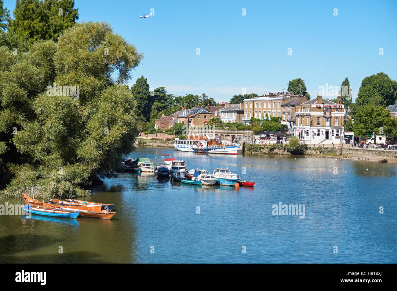 Richmond Riverside, London England United Kingdom UK Stock Photo - Alamy