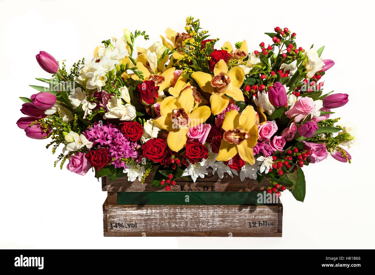 Flower bouquet composition for the holiday, spring bouquet of flowers ...