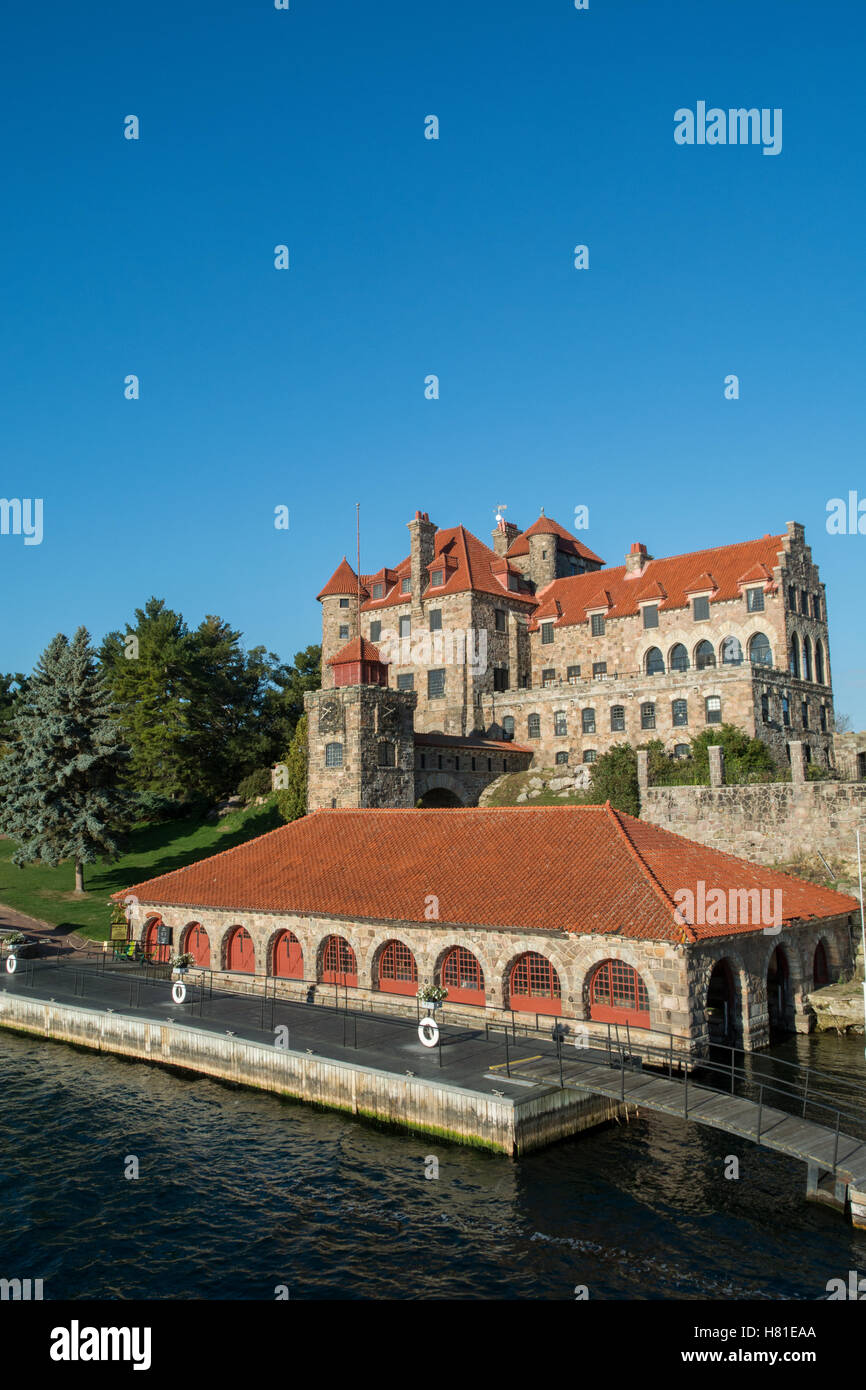 New York, Chippewa Bay, Hammond, Dark Island. St. Lawrence Seaway view ...