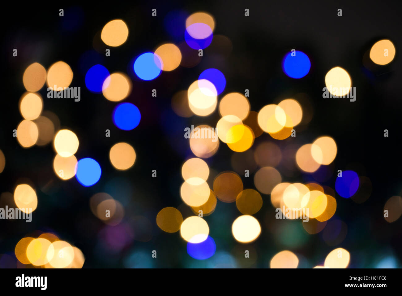 Close-up view of blurred Christmas lights Stock Photo - Alamy