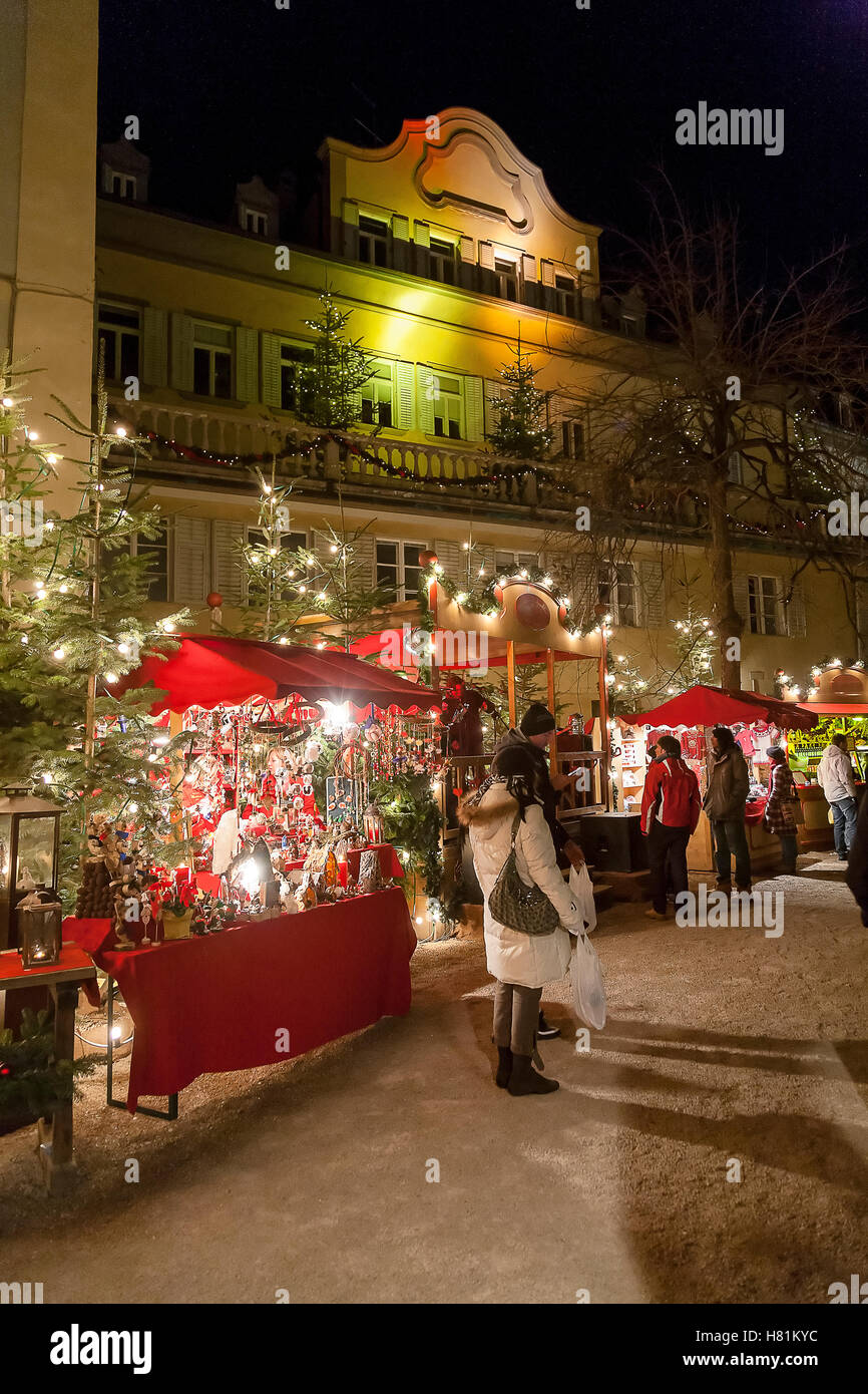 Tourism christmas market hi-res stock photography and images - Alamy