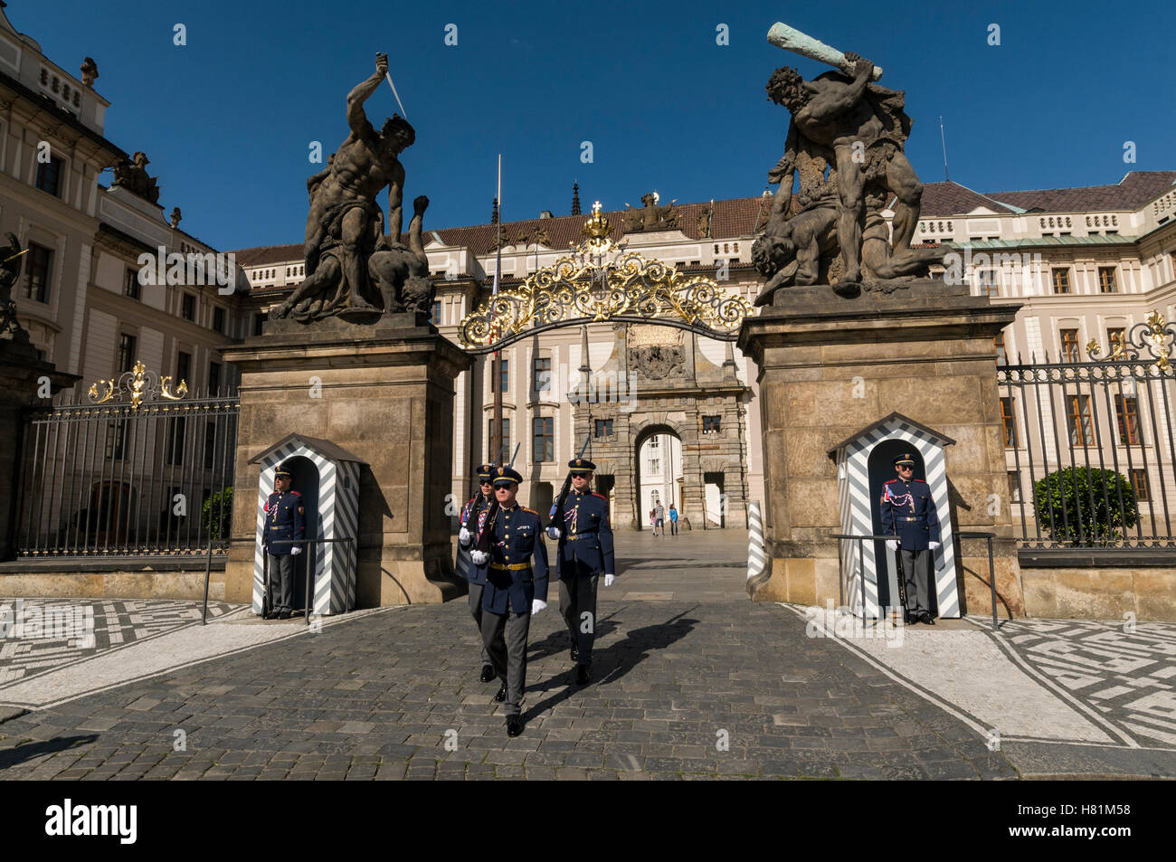 The hourly changing of the Presidential Guard at Prague Castle on ...