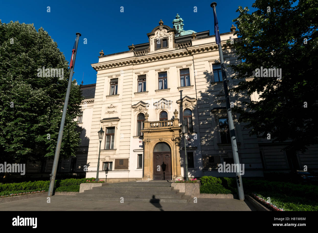Governmnet ministers hi-res stock photography and images - Alamy