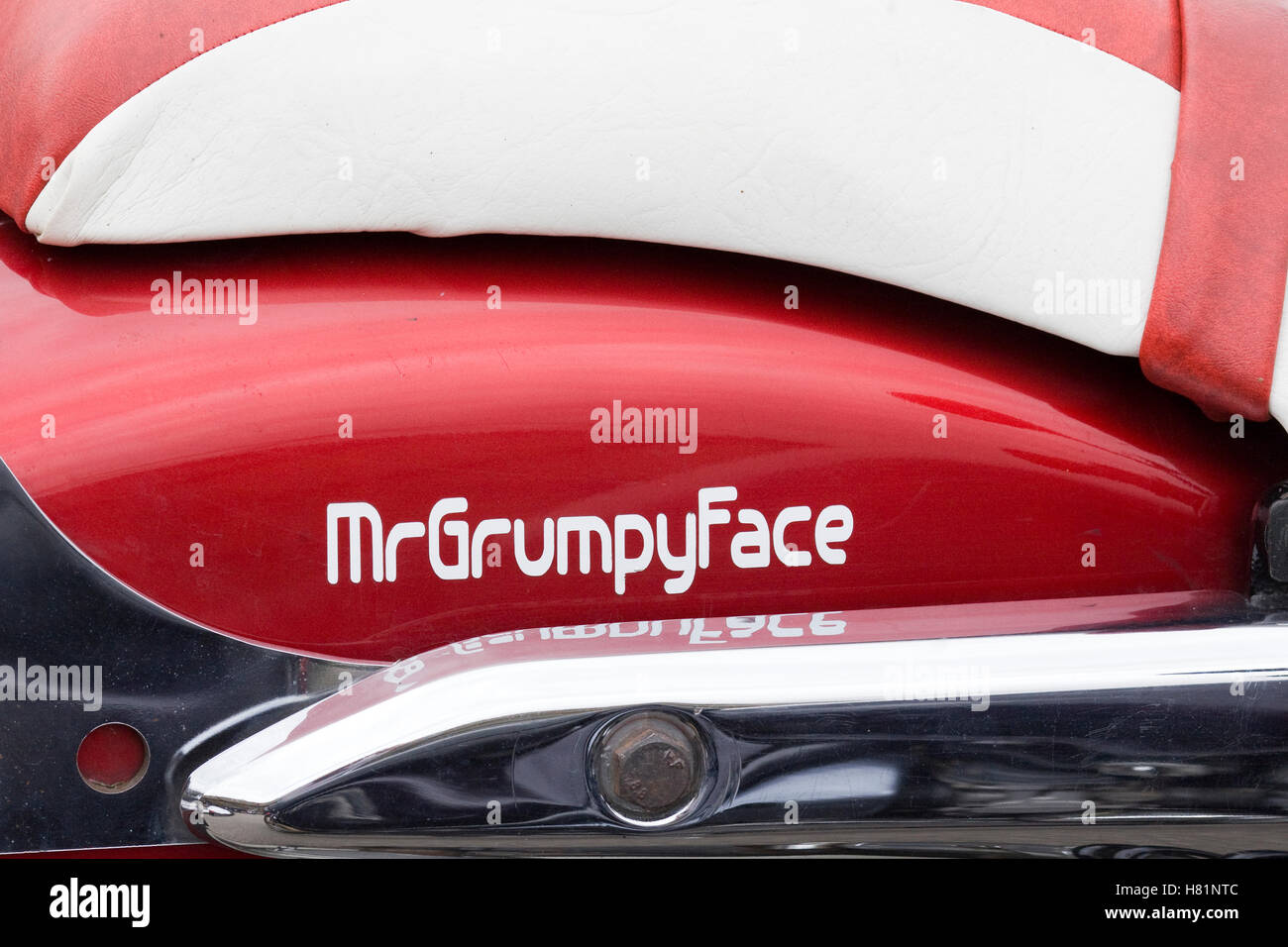 Grumpy face hi-res stock photography and images - Alamy