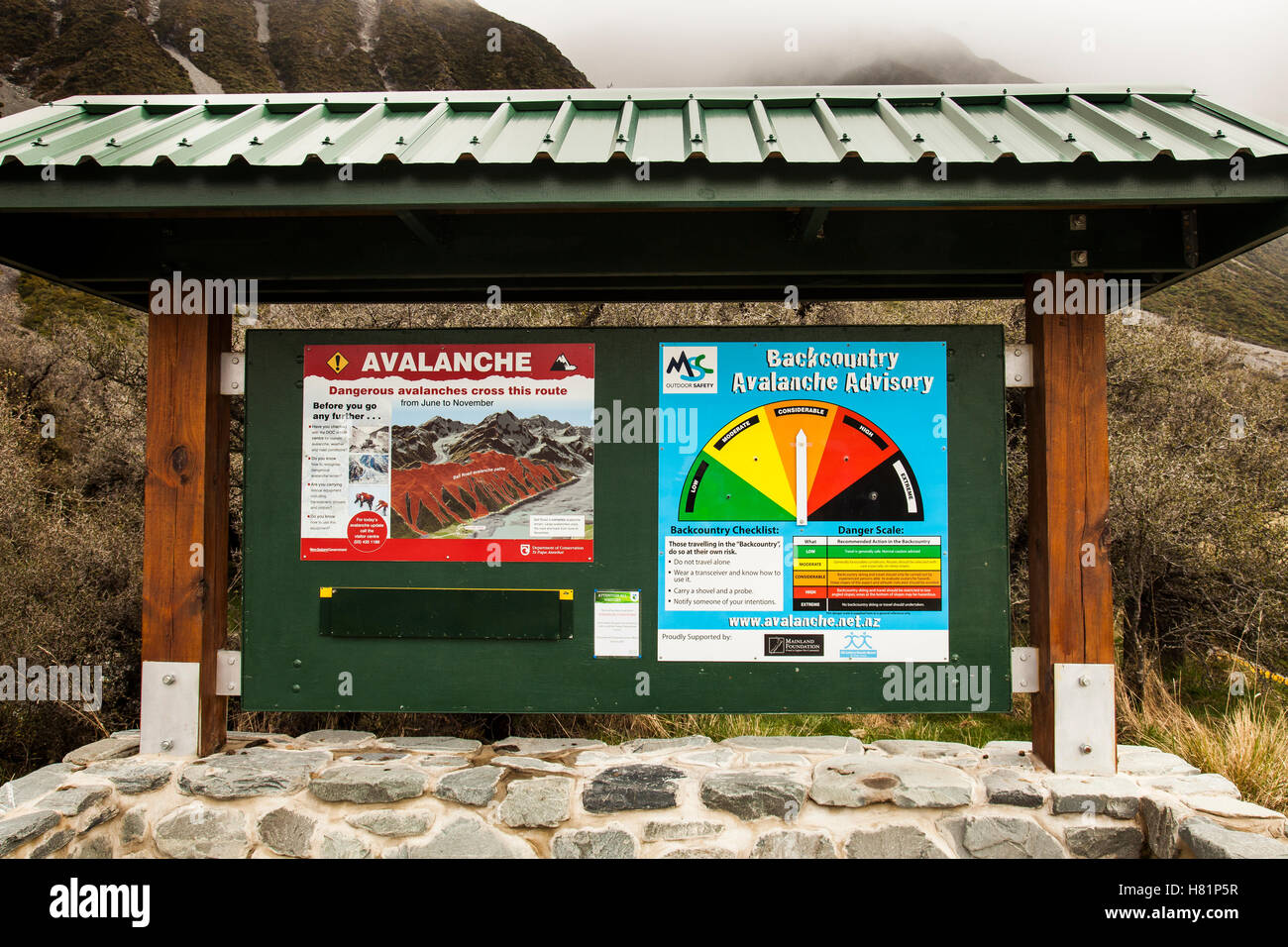Backcountry avalanche warning signs, Ball Pass, Mount Cook National ...