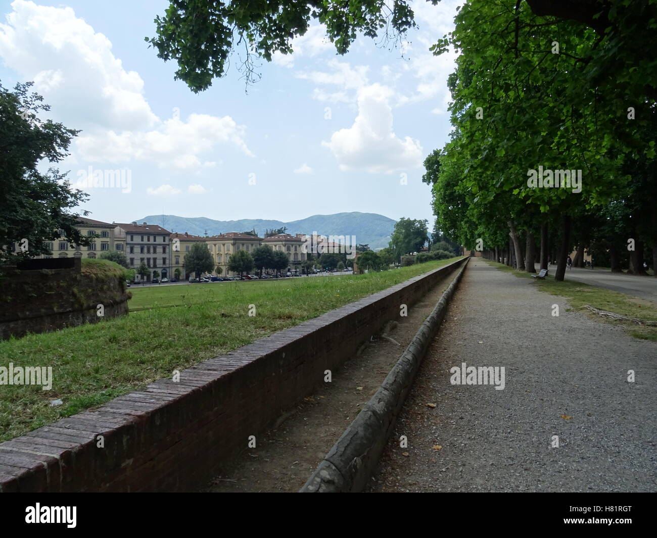 Pedestrian path around the walled town of Lucca Italy Stock Photo - Alamy