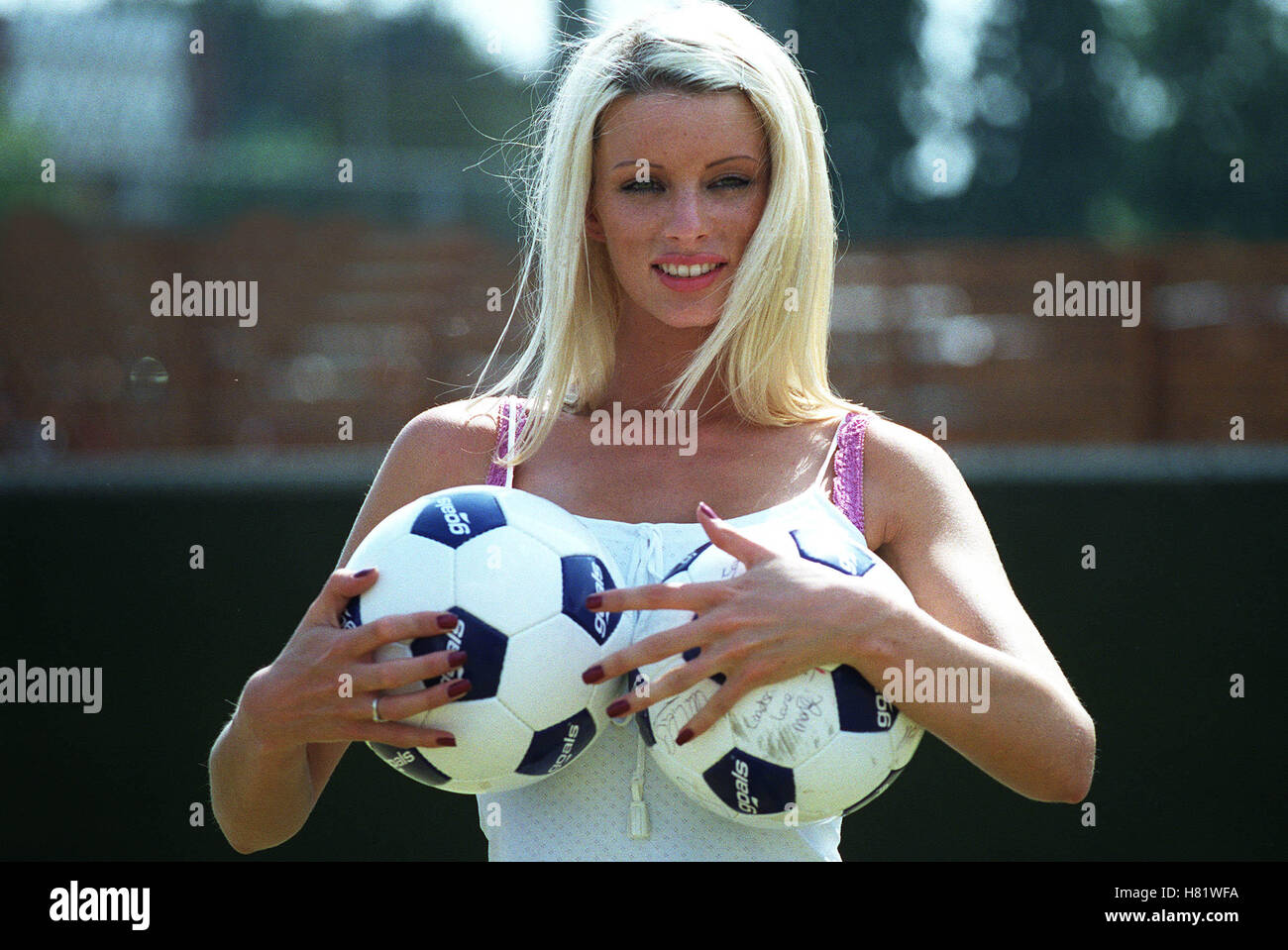 Model emma b hi-res stock photography and images - Alamy