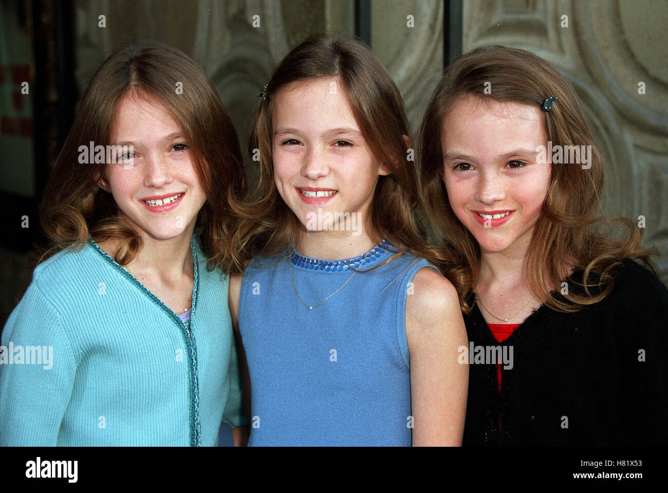 Lauren alyssa kaitlyn gainer actresses triplets el hi-res stock ...