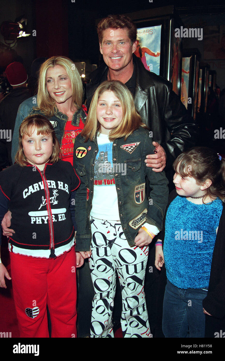 DAVID HASSELHOFF & FAMILY 'CROSSROADS' WORLD FILM PREM GRAUMAN'S ...