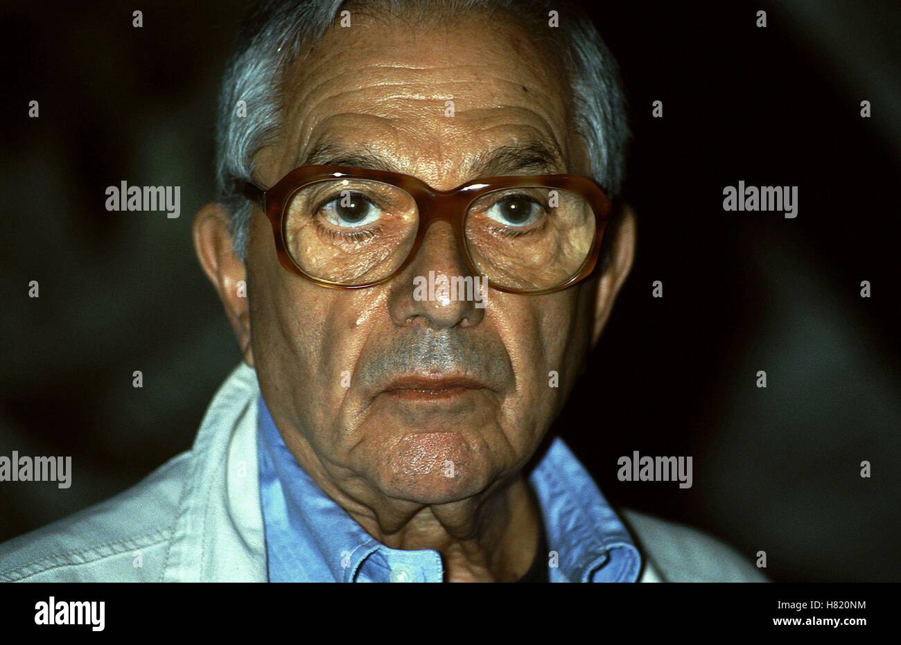 Ken adam hi-res stock photography and images - Alamy