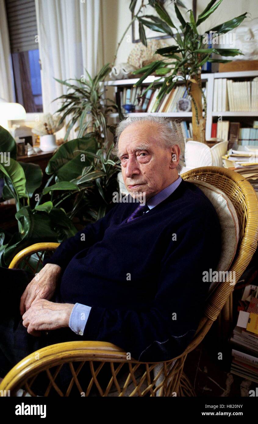 Mario luzi hi-res stock photography and images - Alamy