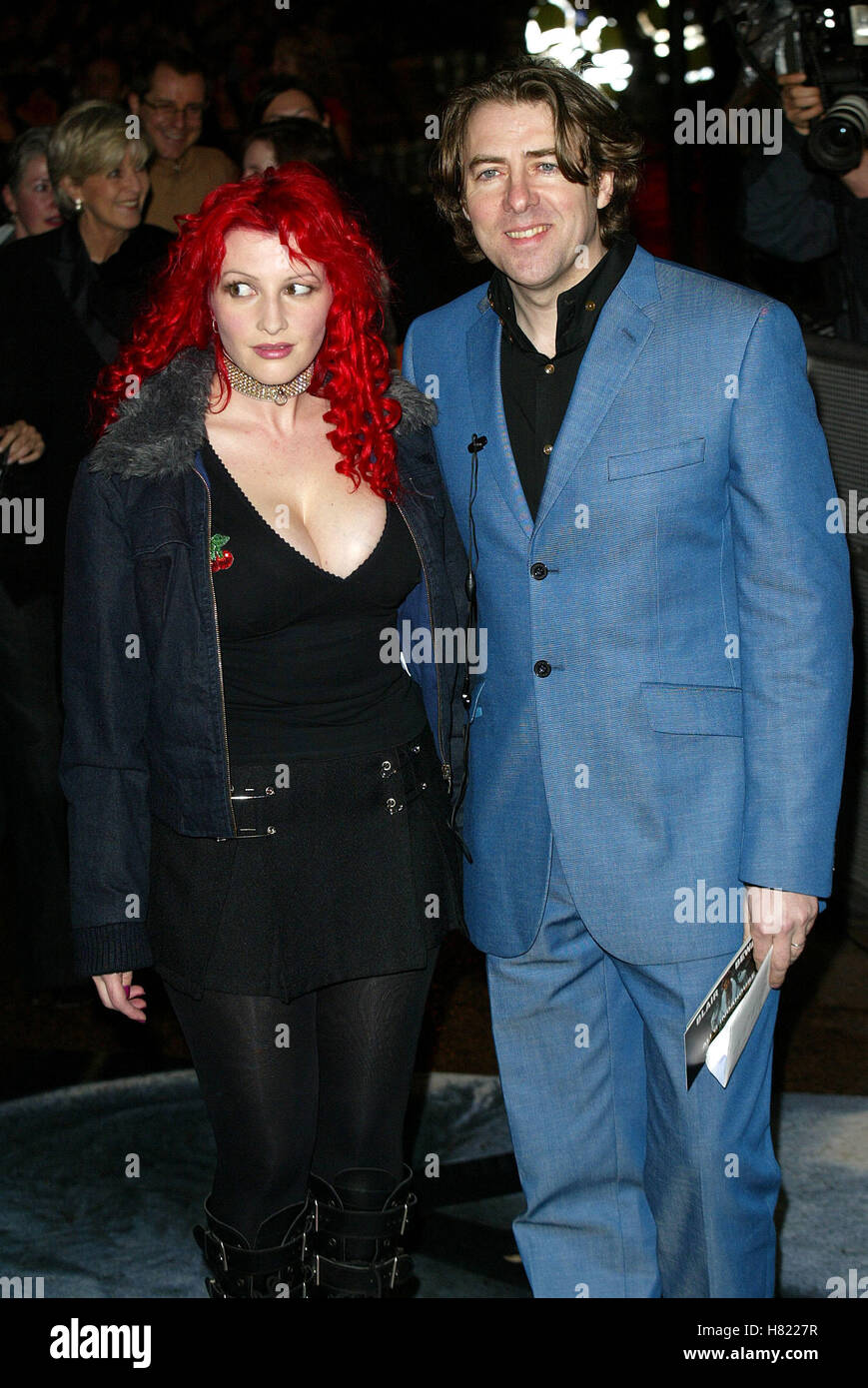 Jonathan ali hi-res stock photography and images - Alamy