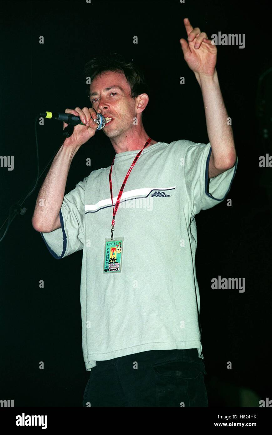 Steve lamacq 2000 hi-res stock photography and images - Alamy