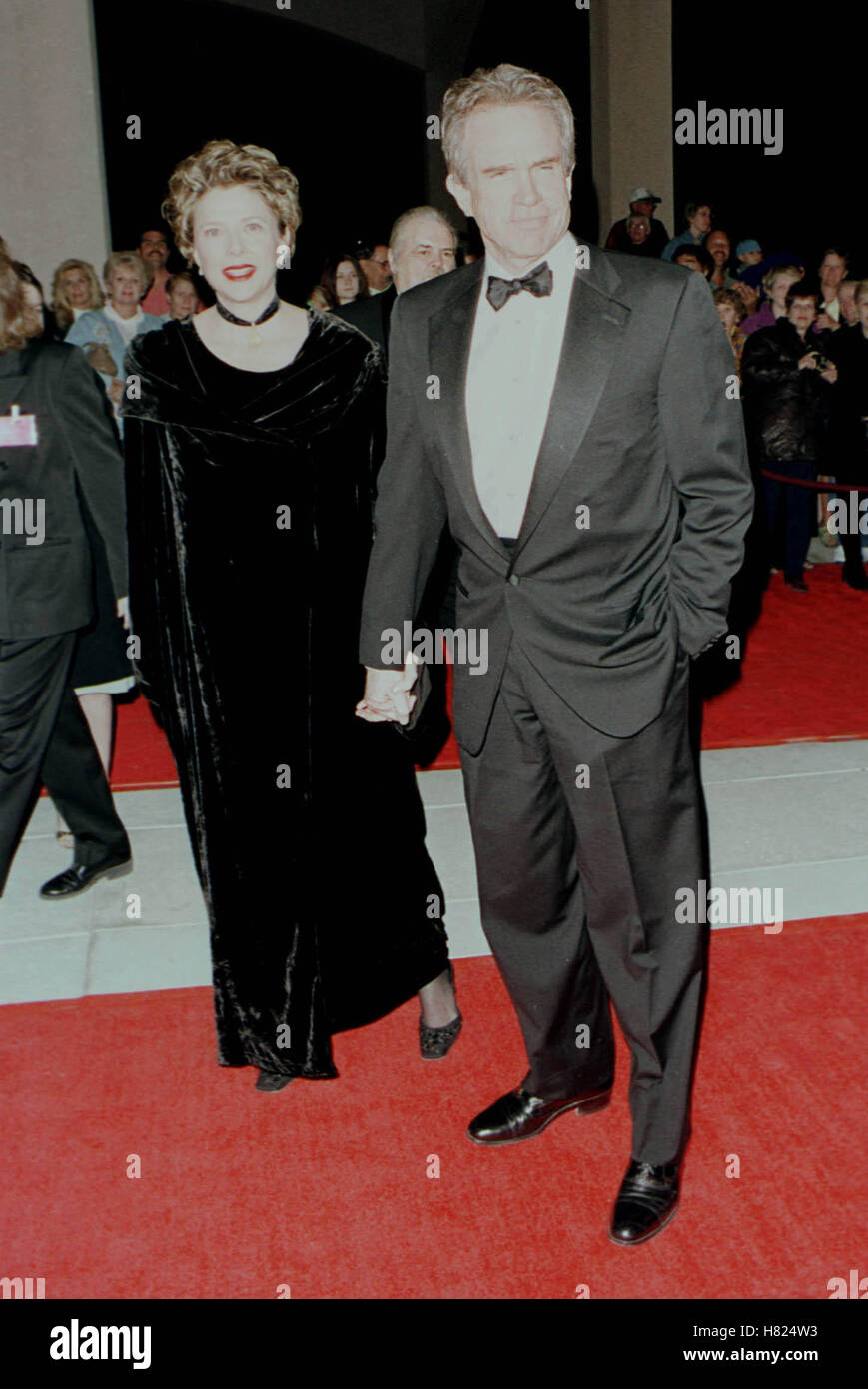 'warren beatty' hi-res stock photography and images - Alamy