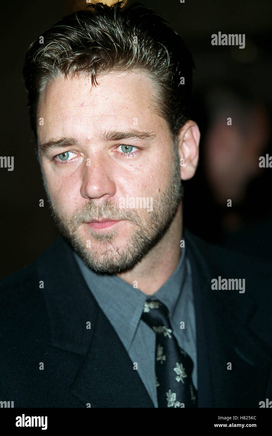 Russell crowe 2000 hi-res stock photography and images - Alamy