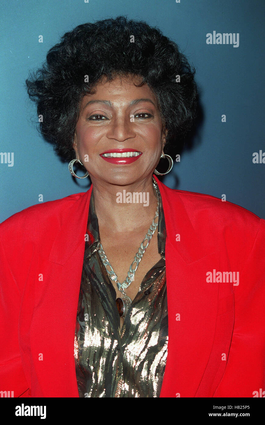 Nichelle nichols hi-res stock photography and images - Alamy