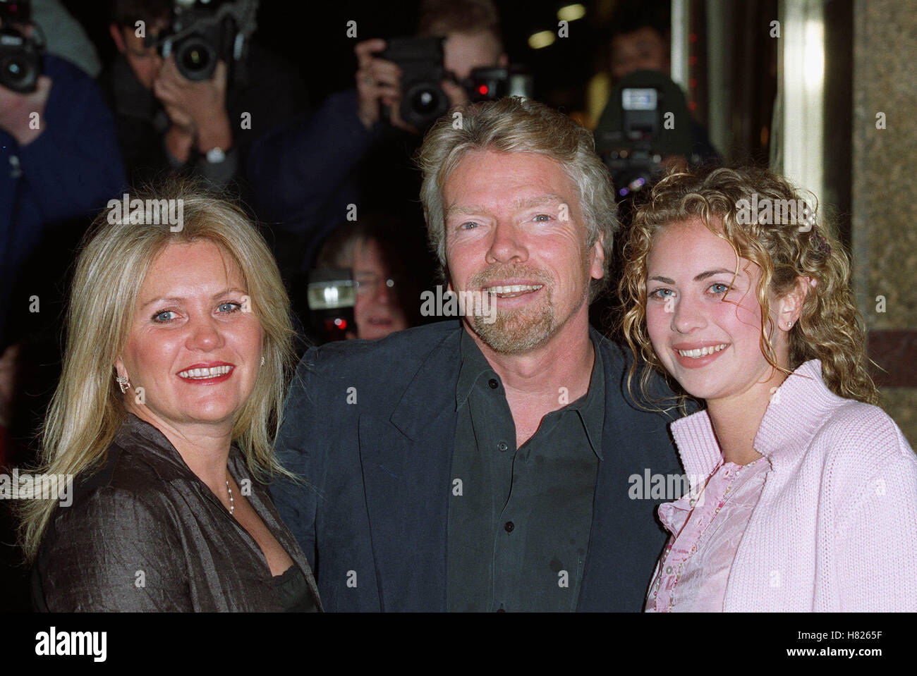 RICHARD BRANSON & FAMILY LONDON ENGLAND 03 February 2000 Stock Photo ...