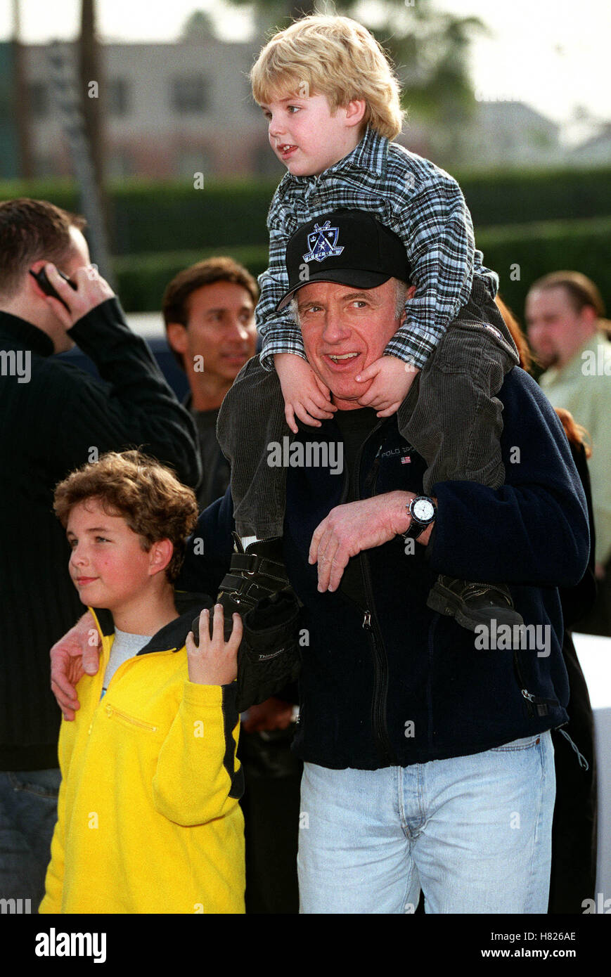 James caan and family hi-res stock photography and images - Alamy
