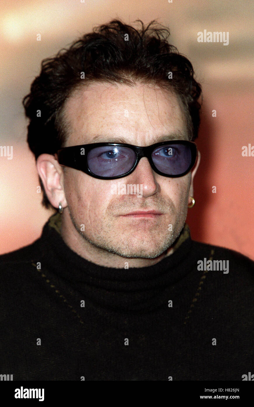 BONO BERLIN GERMANY 20 February 2000 Stock Photo - Alamy