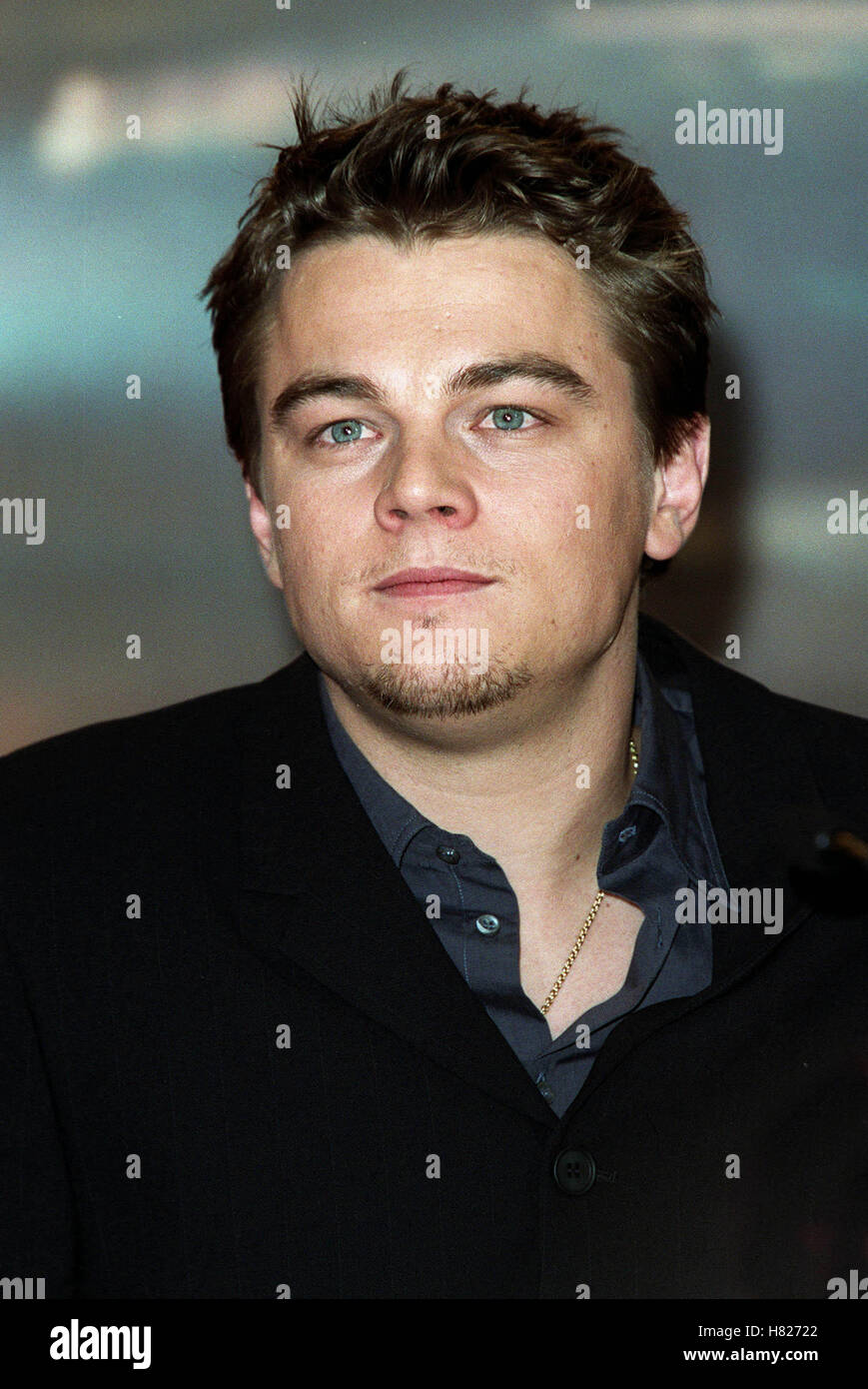 LEONARDO DICAPRIO BERLIN GERMANY 21 February 2000 Stock Photo - Alamy