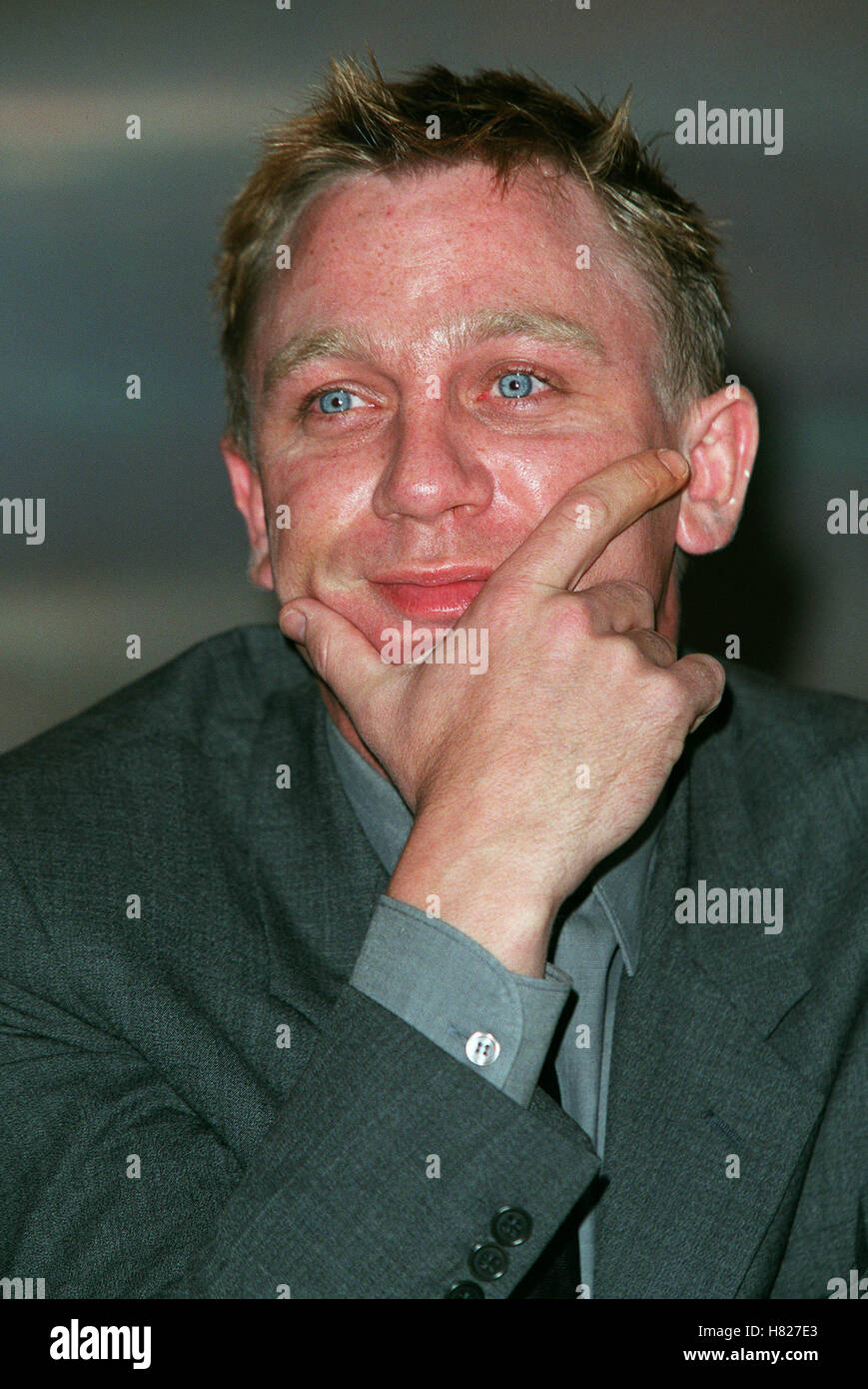 DANIEL CRAIG BERLIN GERMANY 23 February 2000 Stock Photo - Alamy