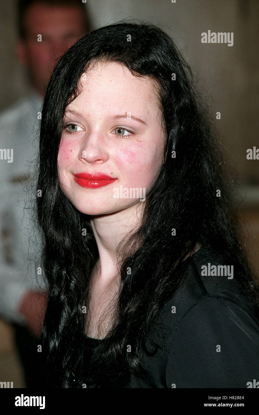Thora Birch Outer
