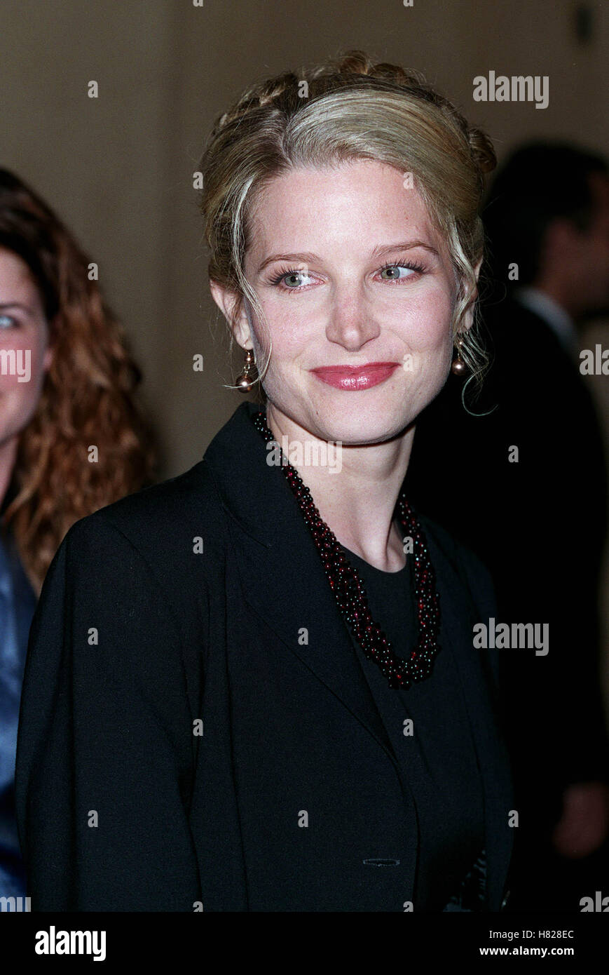 BRIDGET FONDA LOS ANGELES USA 11 March 2000 Stock Photo - Alamy