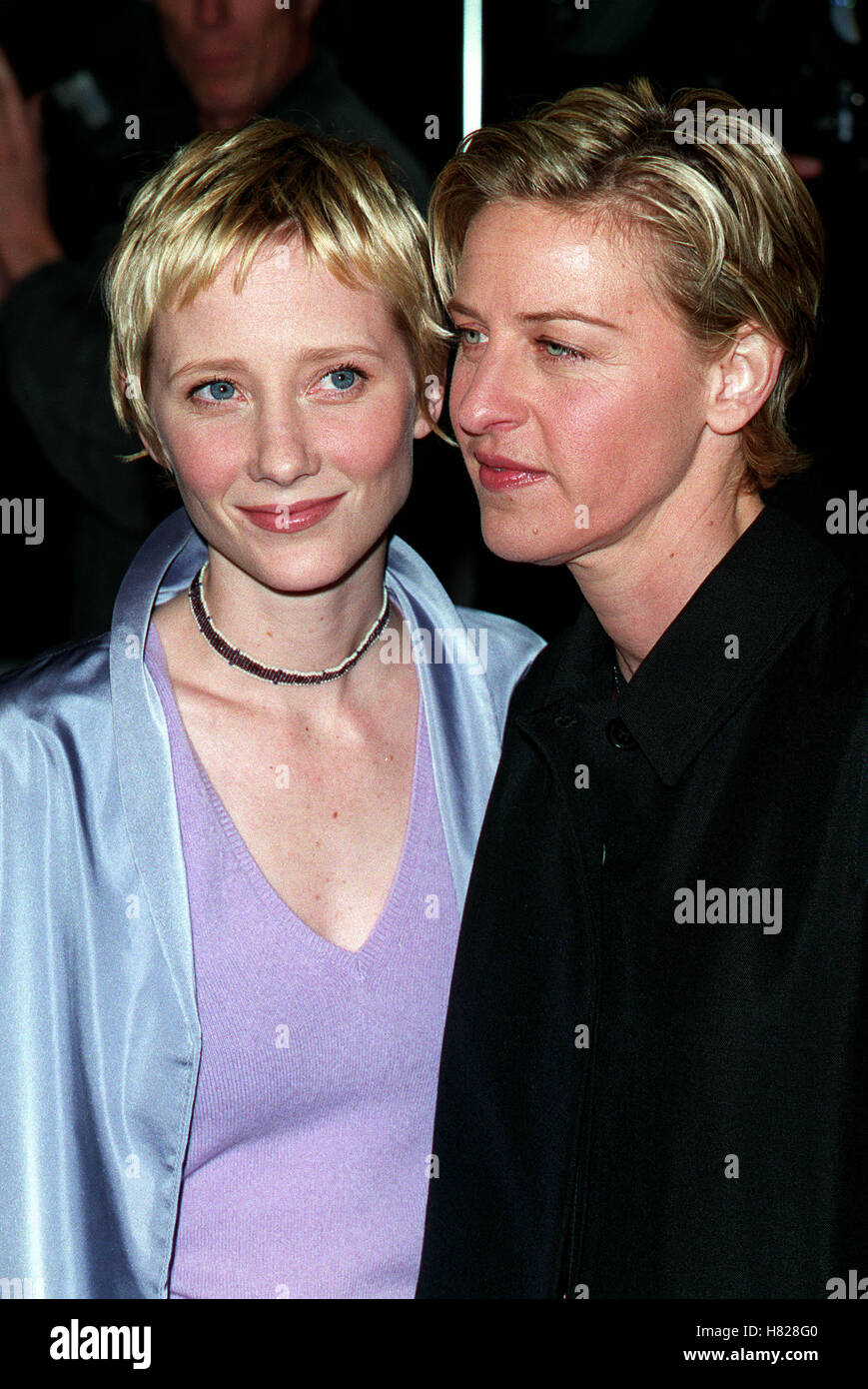ANNE HECHE & ELLEN DEGENERES LOS ANGELES USA 11 March 2000 Stock Photo ...