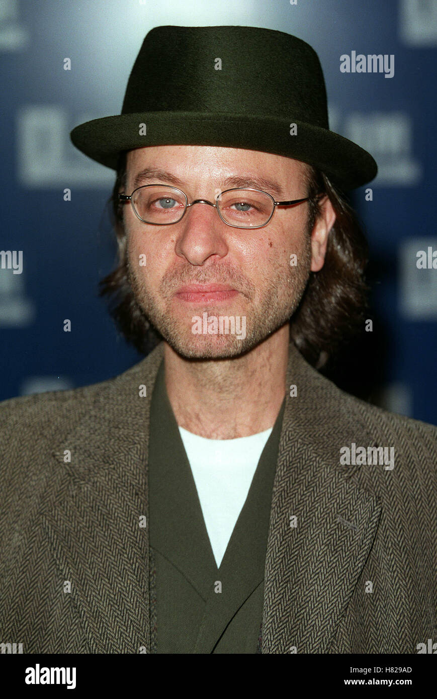 FISHER STEVENS LOS ANGELES USA 20 March 2000 Stock Photo - Alamy