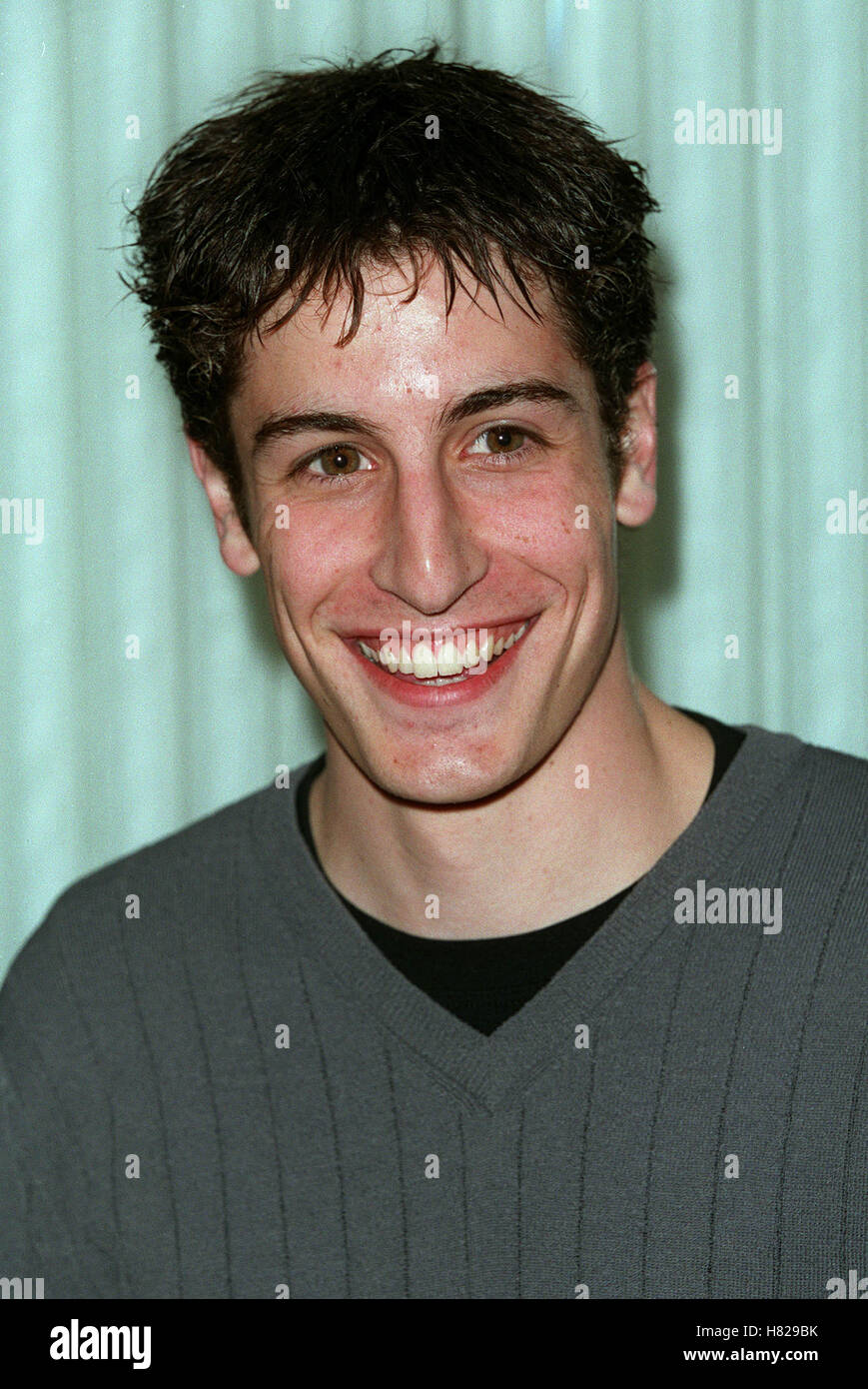 Jason biggs hi-res stock photography and images - Alamy