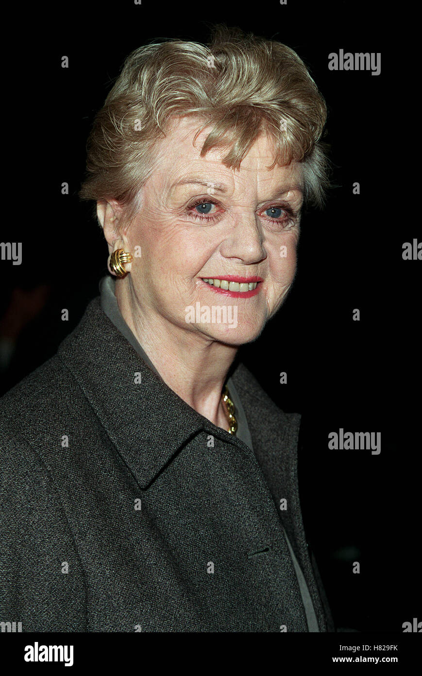 ANGELA LANSBURY LOS ANGELES USA 18 March 2000 Stock Photo - Alamy