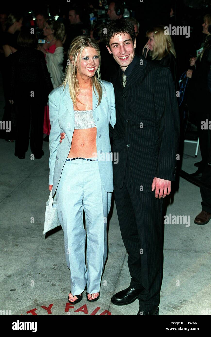 TARA REID & JASON BIGGS LOS ANGELES USA 26 March 2000 Stock Photo - Alamy