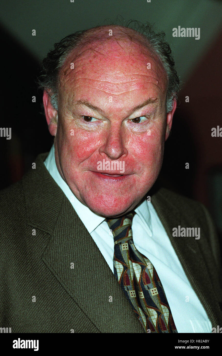 Timothy west actor hi-res stock photography and images - Alamy